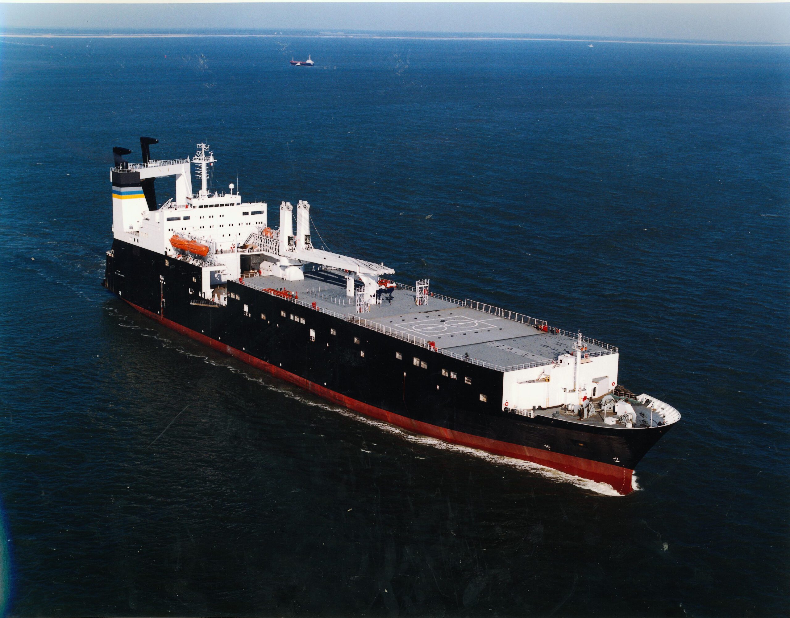 Outside the Arena - One Hundred Ten Years Running on the Banks of the ...